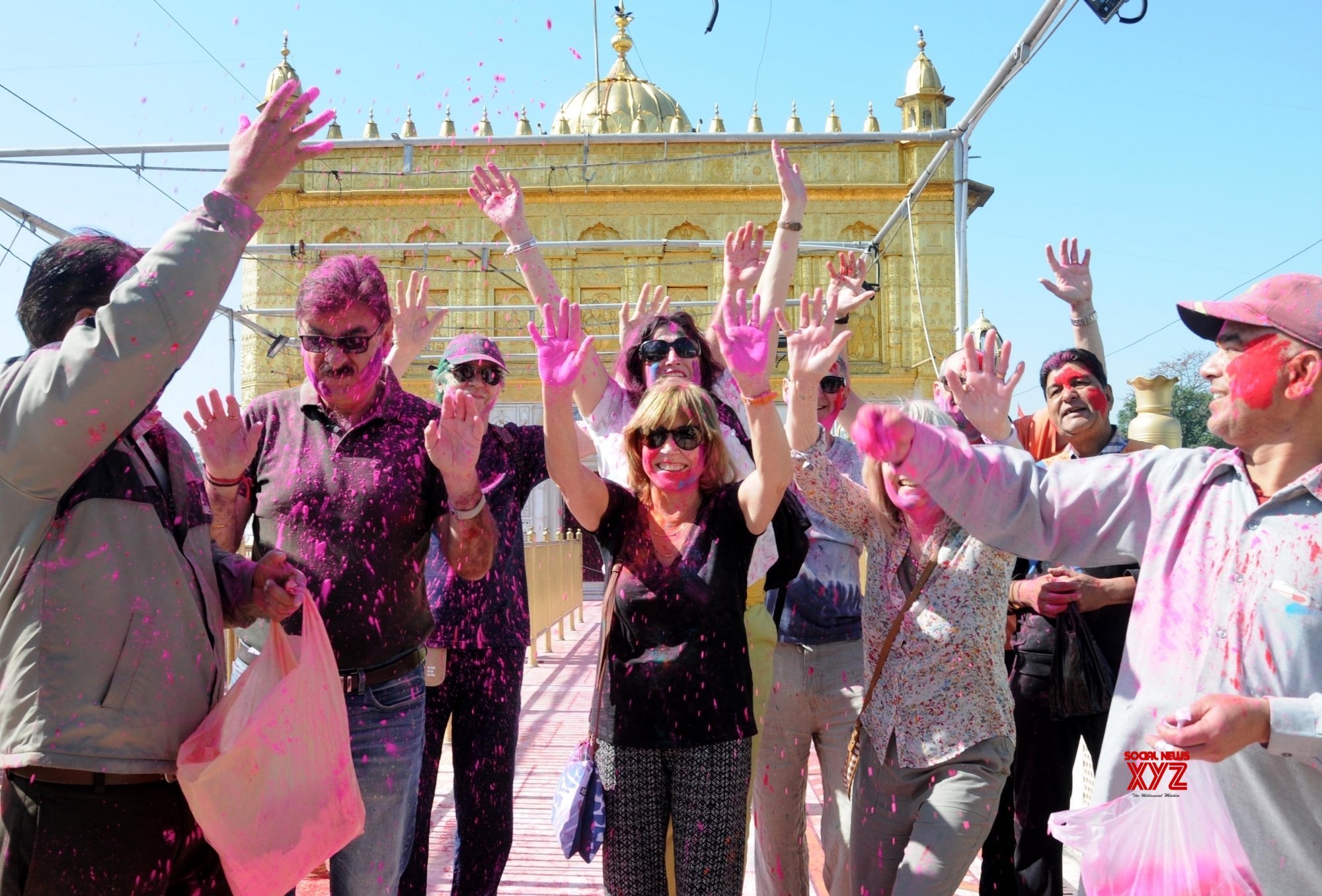 7 Best Places In India To Celebrate Holi 7-best-places-in-india-to-celebrate-holi